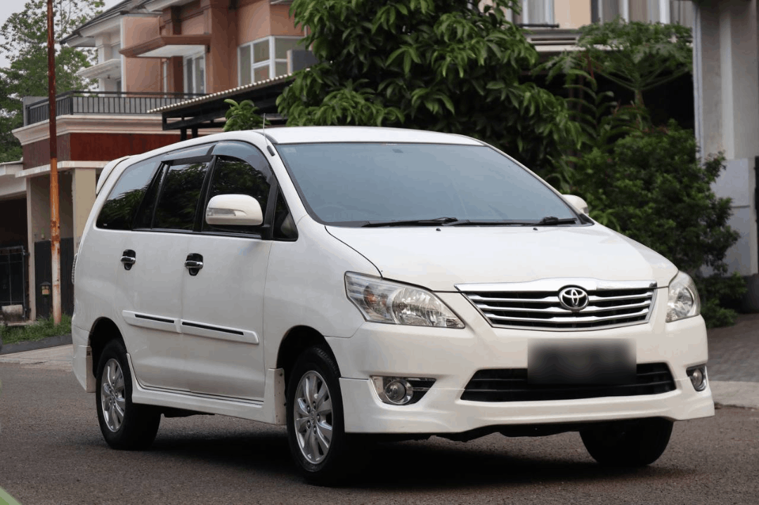 Mobil TOYOTA INNOVA 2.0L G LUX BENSIN AT 2013 - Mocil.id