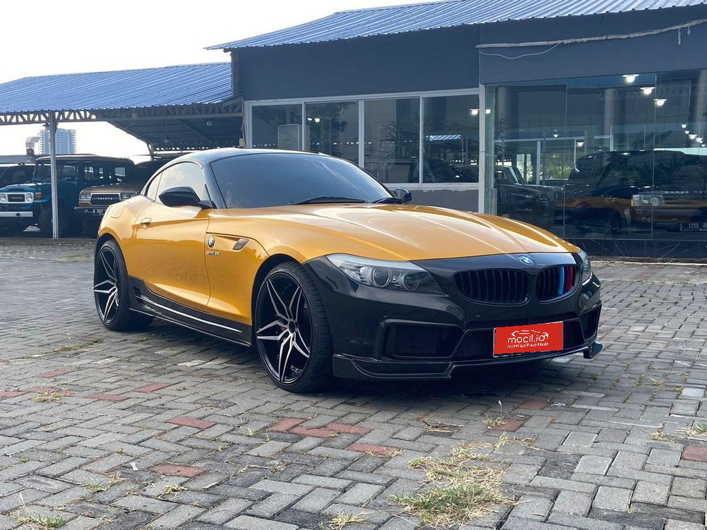 Mobil BMW Z4 2.5L AT 2012 - Mocil.id
