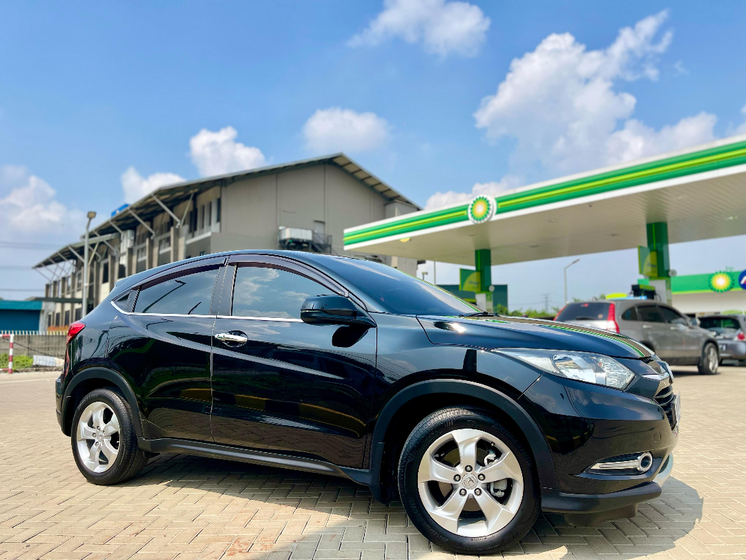 Mobil HONDA HR-V 1.5L E AT 2016 - Mocil.id