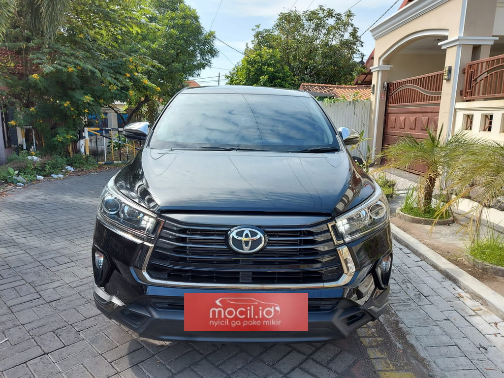 Mobil TOYOTA INNOVA 2.4L VENTURER DIESEL AT 2021 - Mocil.id