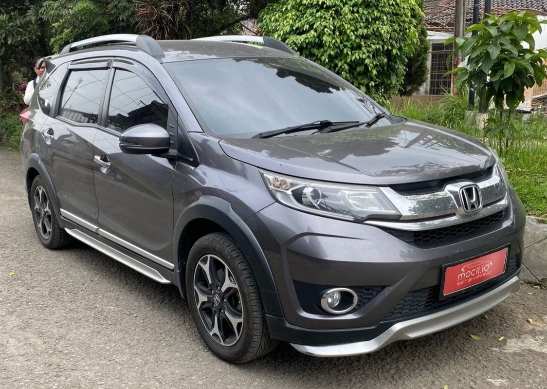 Mobil HONDA BR-V 1.5L E PRESTIGE AT 2017 - Mocil.id