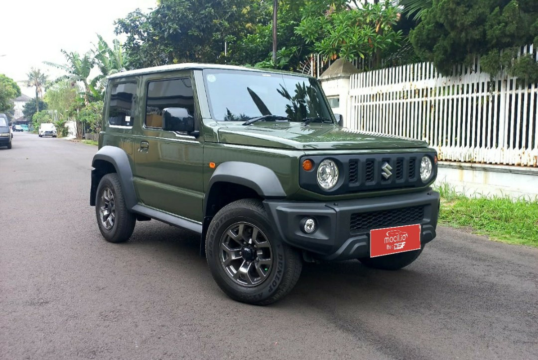 Mobil SUZUKI JIMNY 1.5L TWO TONE 4x4 AT 2020 - Mocil.id
