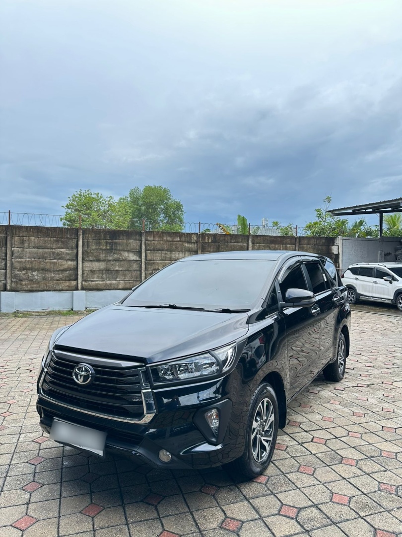 Mobil Toyota Kijang Innova Diesel 2.4L G Diesel MT 2022 - Mocil.id