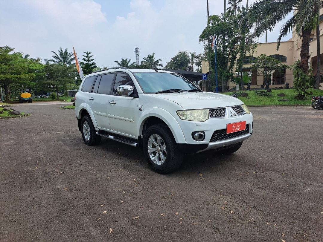 Mobil MITSUBISHI PAJERO SPORT 2.4L DAKAR 4x2 AT 2012 - Mocil.id