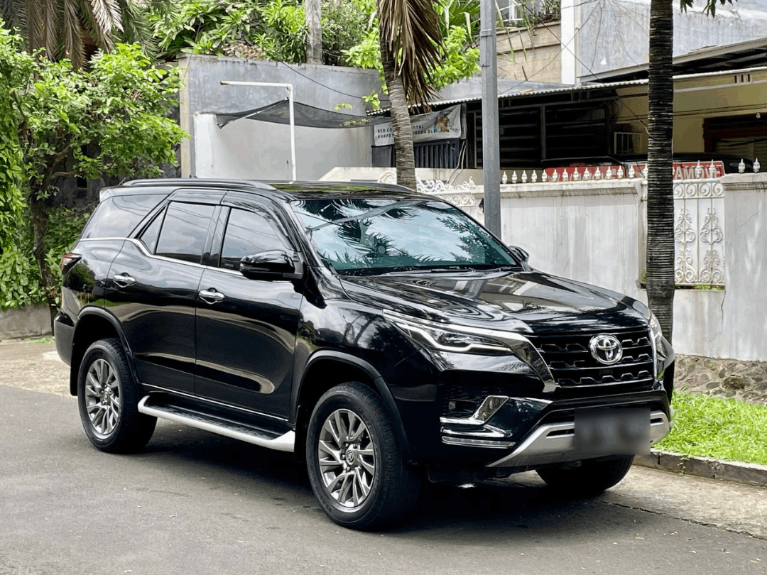 Mobil TOYOTA FORTUNER 2.8L VRZ DIESEL AT 2022 - Mocil.id