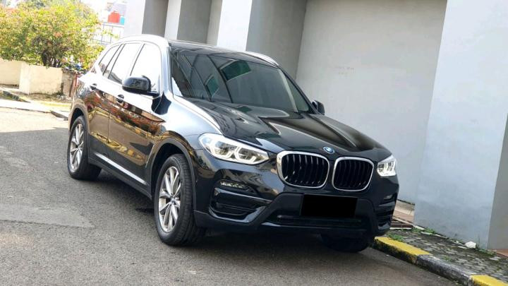 Mobil BMW X3 G01 sDrive20i Automatic 2021 - Mocil.id
