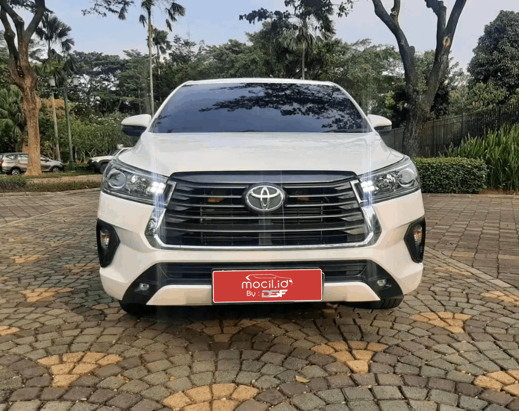 Mobil TOYOTA INNOVA 2.4L V DIESEL AT 2021 - Mocil.id