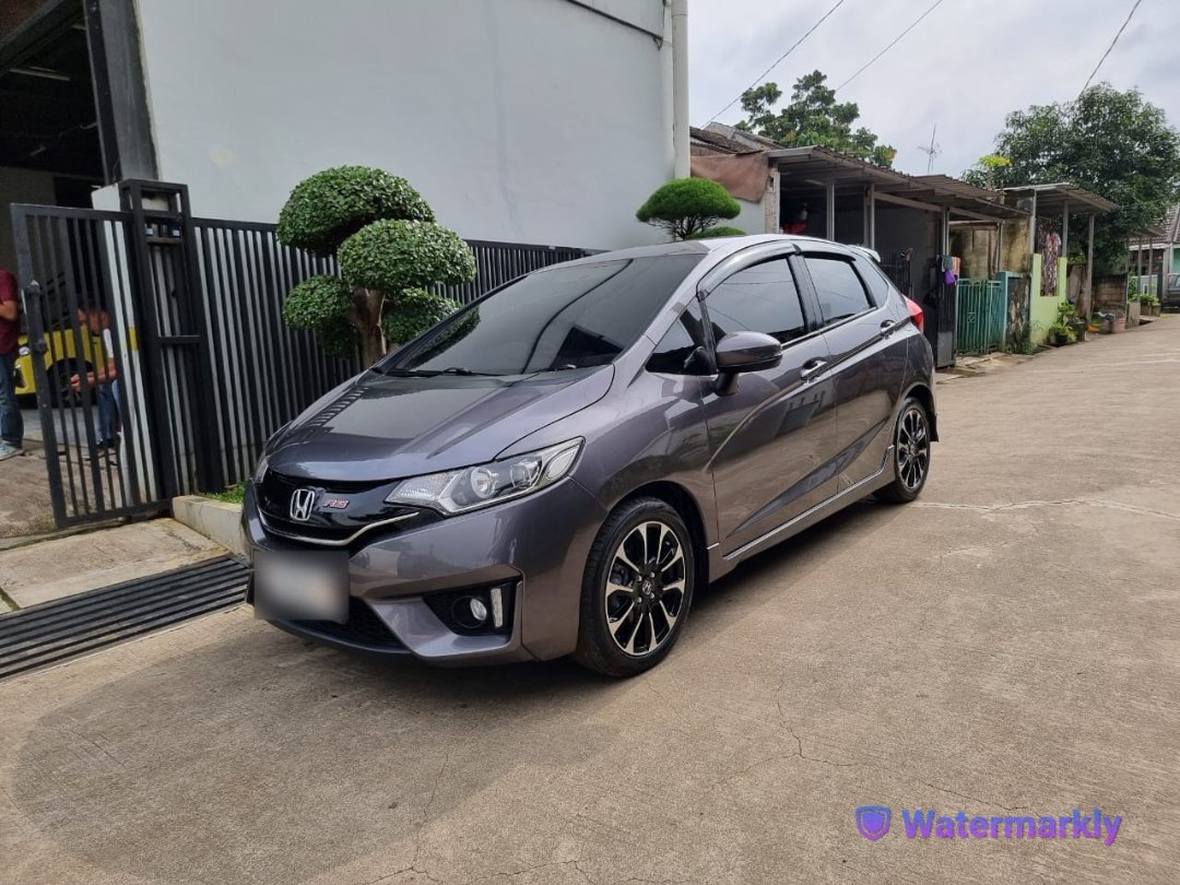 Mobil HONDA JAZZ 1.5 AT RS 2016 - Mocil.id