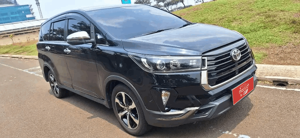 Mobil TOYOTA INNOVA 2.4L Q VENTURER DIESEL AT 2022 - Mocil.id