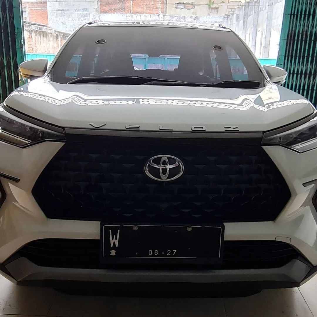 Mobil TOYOTA ALL NEW VELOZ Q 1.5L AT 2022 - Mocil.id