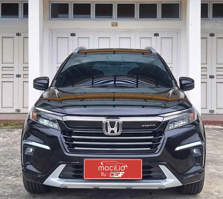 Mobil Honda BRV Prestige N7X Edition CVT 2024 Hitam Metallic - Mocil.id