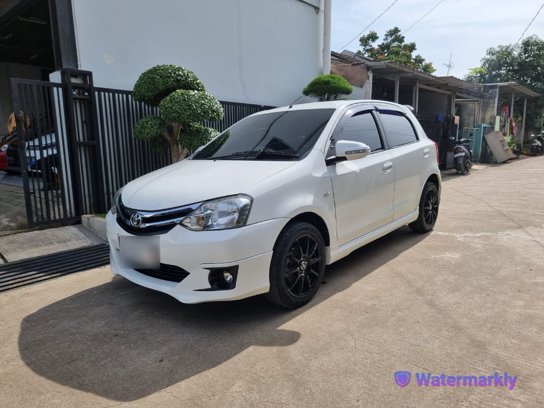 Mobil TOYOTA ETIOS VALCO 1.2L G MT 2016 - Mocil.id