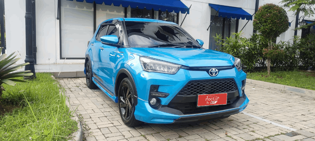 Mobil TOYOTA RAIZE 1.0L GR ONE TONE AT 2021 - Mocil.id