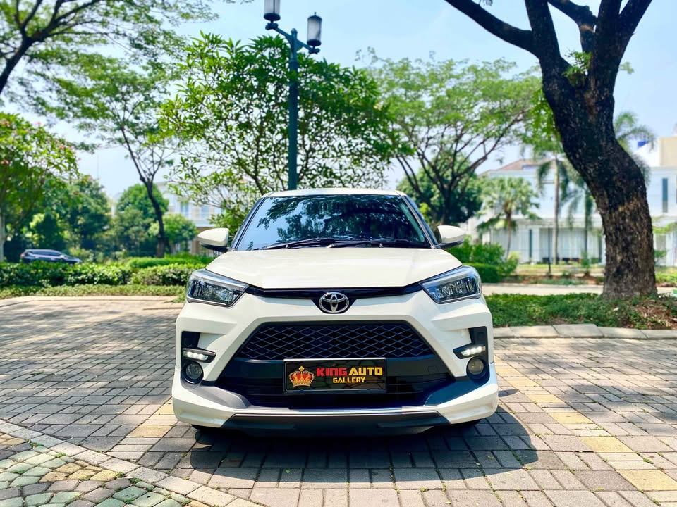 Mobil Raize GR one tone 1.0 AT 2021 - Mocil.id