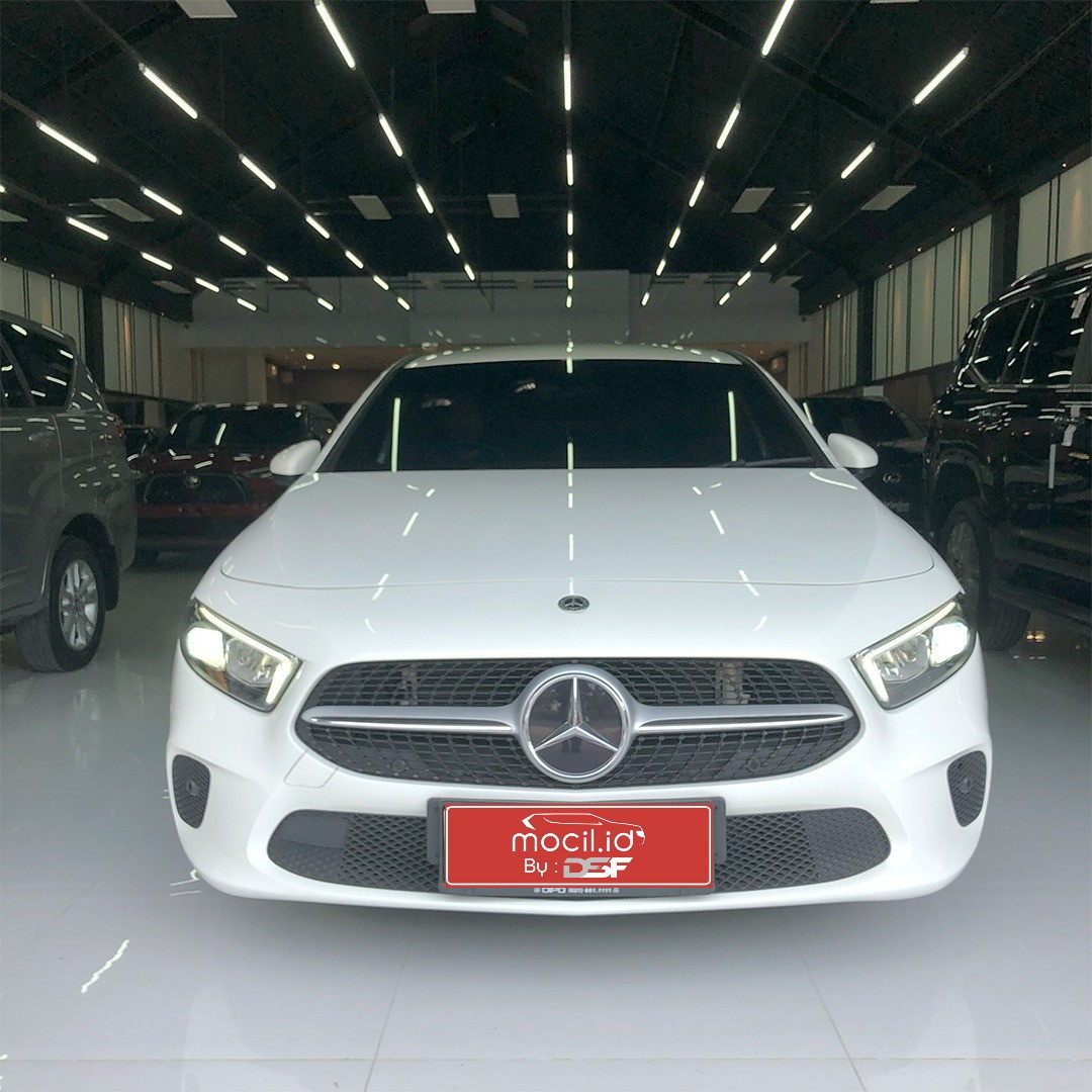 Mobil MERCEDES BENZ A200 AT 2022 - Mocil.id