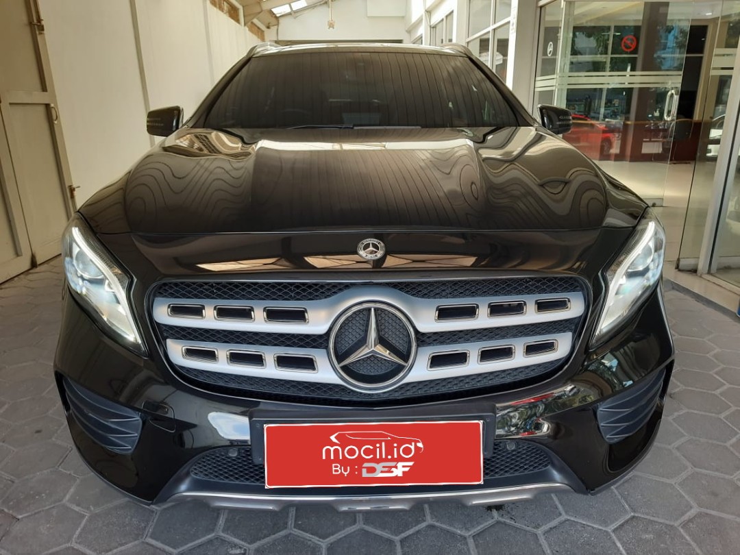 Mobil MERCEDEZ BENZ GLA 200 1.6 AMG AT 2019 - Mocil.id