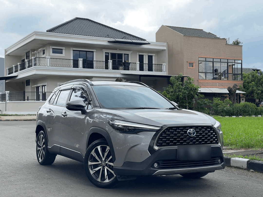 Mobil Toyota Corolla Cross 1.8L Hybrid Automatic 2021 - Mocil.id