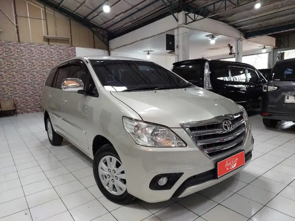 Mobil TOYOTA INNOVA 2.0L G BENSIN AT 2014 - Mocil.id