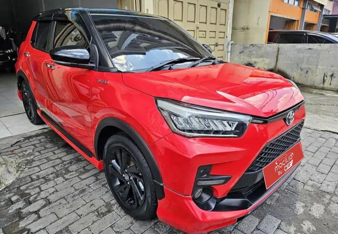 Mobil TOYOTA RAIZE 1.0L GR SPORT AT 2022 - Mocil.id