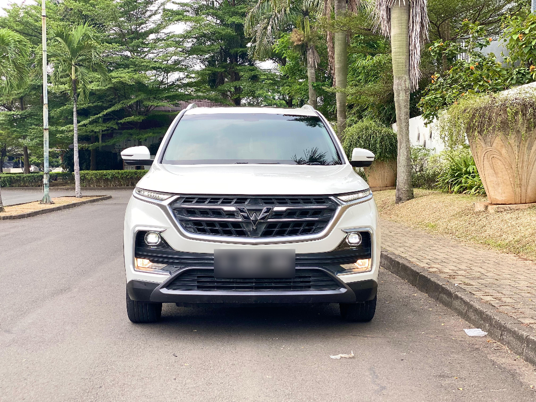 Mobil WULING ALMAZ LT - Mocil.id