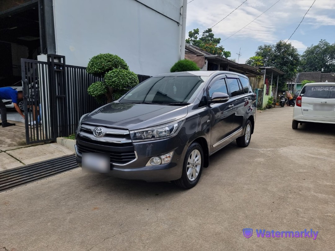 Mobil TOYOTA KIJANG INNOVA 2.0L V AT 2016 - Mocil.id