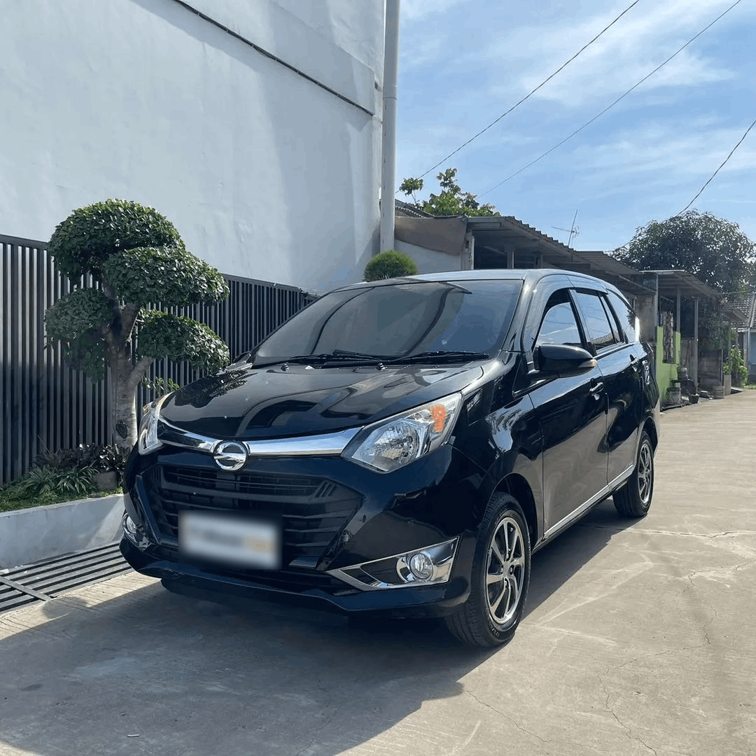 Mobil DAIHATSU SIGRA R 1.2L MT 2019 - Mocil.id