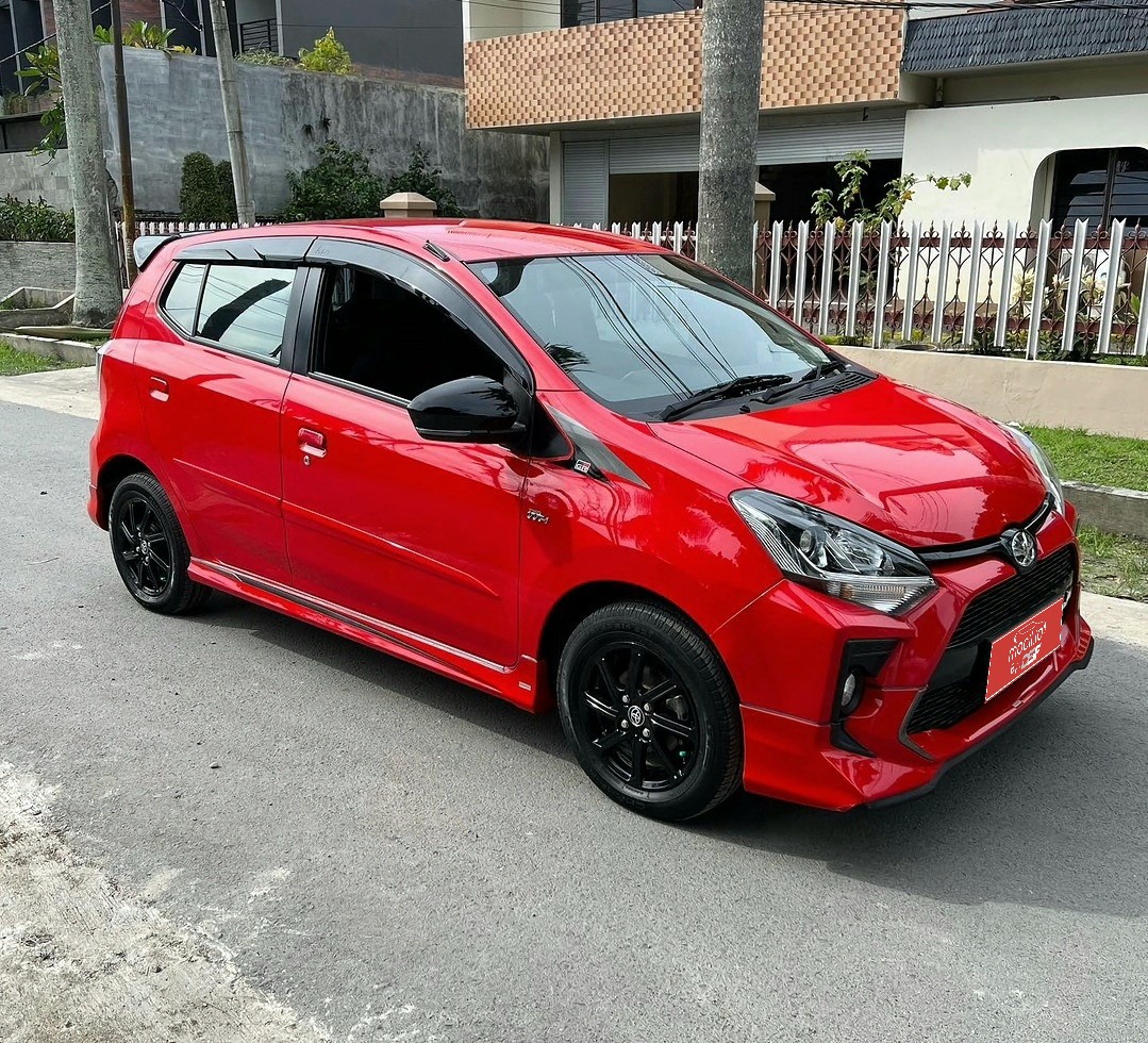 Mobil TOYOTA AGYA 1.2L GR SPORT MT 2022 - Mocil.id