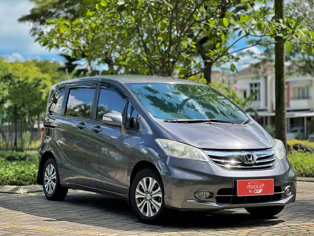 Mobil HONDA FREED 1.5L S AT 2015 - Mocil.id