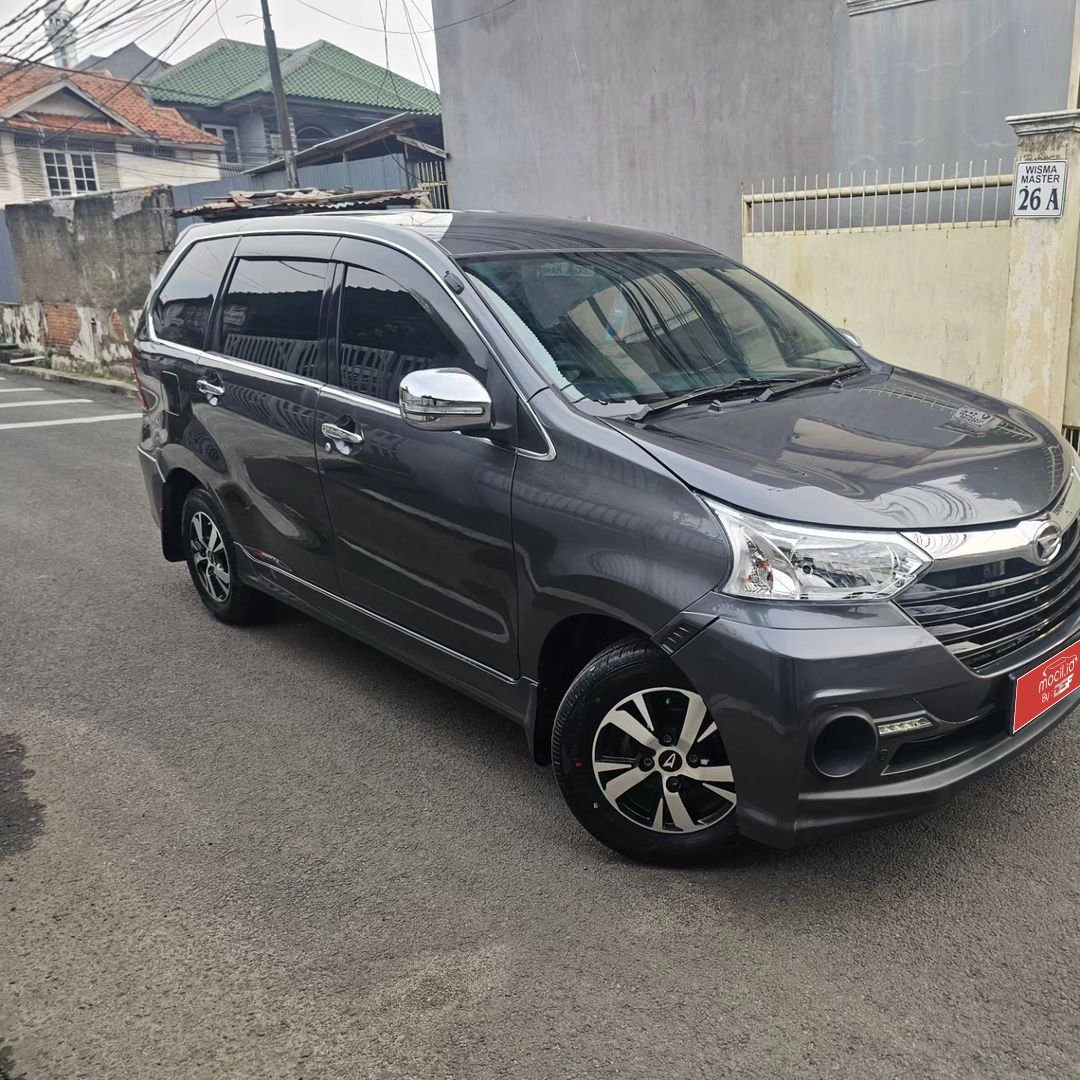 Mobil DAIHATSU XENIA 1.3L R SPORTY MT 2018 - Mocil.id