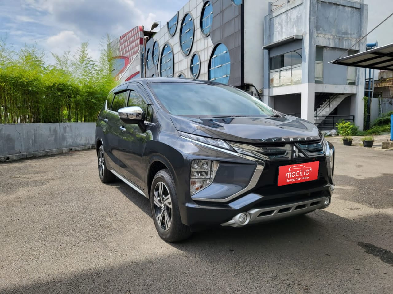 Mobil MITSUBISHI XPANDER 1.5L ULTIMATE AT 2019 - Mocil.id