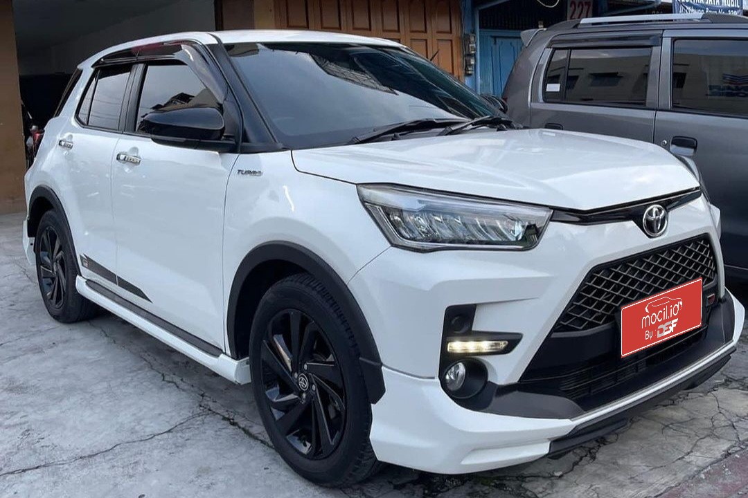 Mobil TOYOTA RAIZE 1.0L GR SPORT AT 2022 - Mocil.id