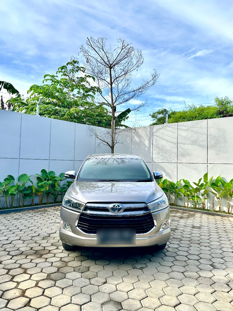 Mobil TOYOTA INNOVA Q 2.0L AT 2016 - Mocil.id