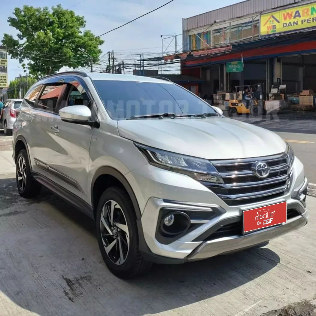 Mobil TOYOTA RUSH 1.5L GR SPORT AT 2021 - Mocil.id