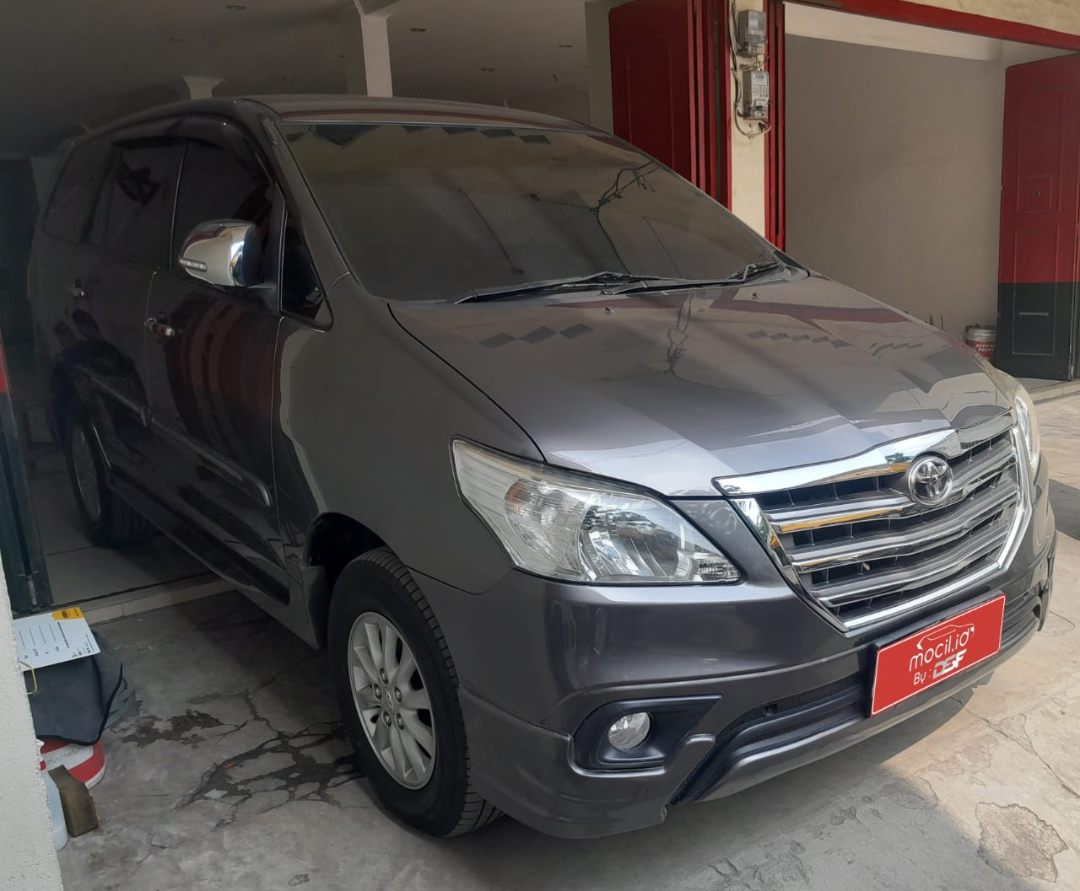 Mobil TOYOTA KIJANG INNOVA DIESEL 2.4L G AT 2014 - Mocil.id
