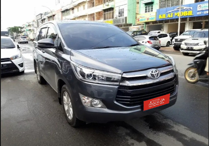 Mobil TOYOTA INNOVA 2.4L V DIESEL AT 2020 - Mocil.id