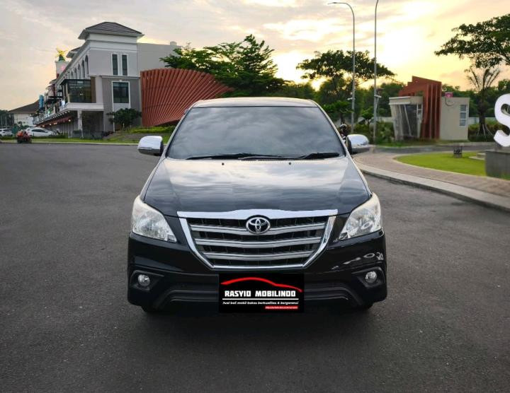 Mobil Toyota Innova 2.0L G Bensin Automatic 2013 - Mocil.id
