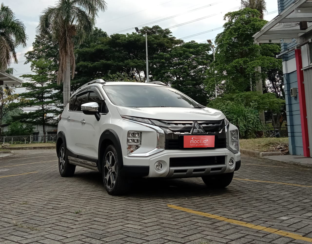 Mobil MITSUBISHI XPANDER 1.5L CROSS MT 2021 - Mocil.id