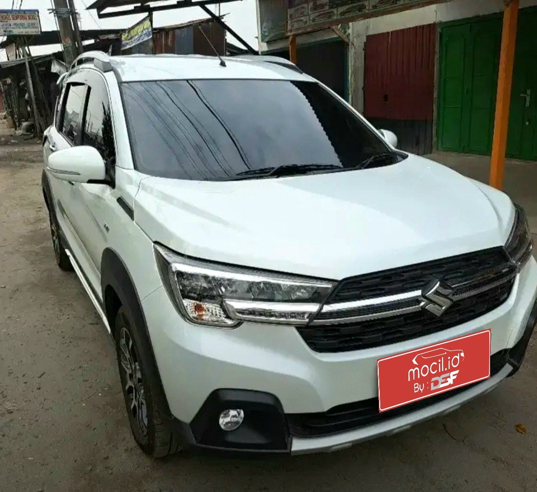 Mobil SUZUKI XL7 1.5L ALPHA MT 2020 - Mocil.id