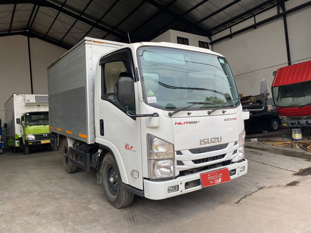 Mobil IZUSU ELF NLR55 100PS BOX ALUMUNIUM 2.8L MT 2020 - Mocil.id