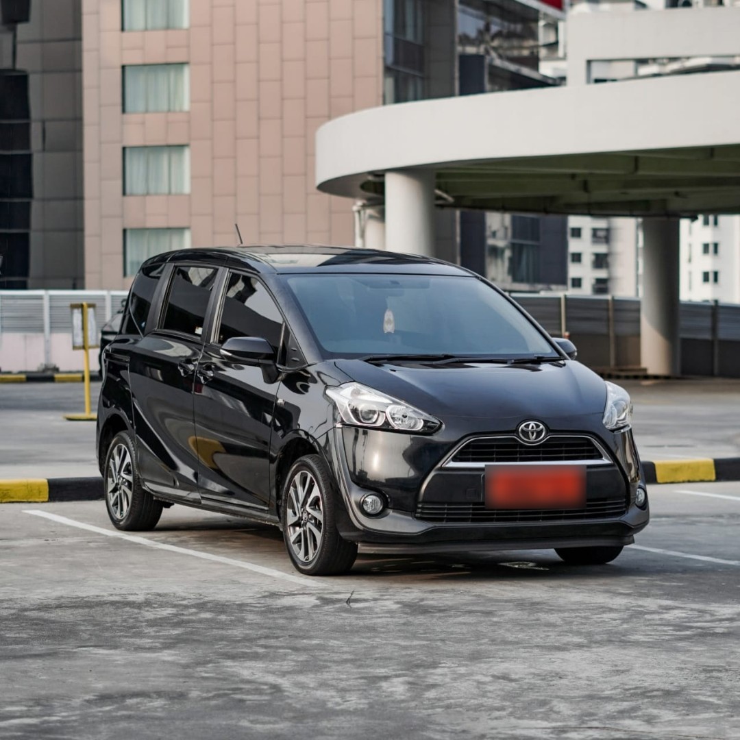 Mobil TOYOTA SIENTA 1.5L V MT 2017 - Mocil.id