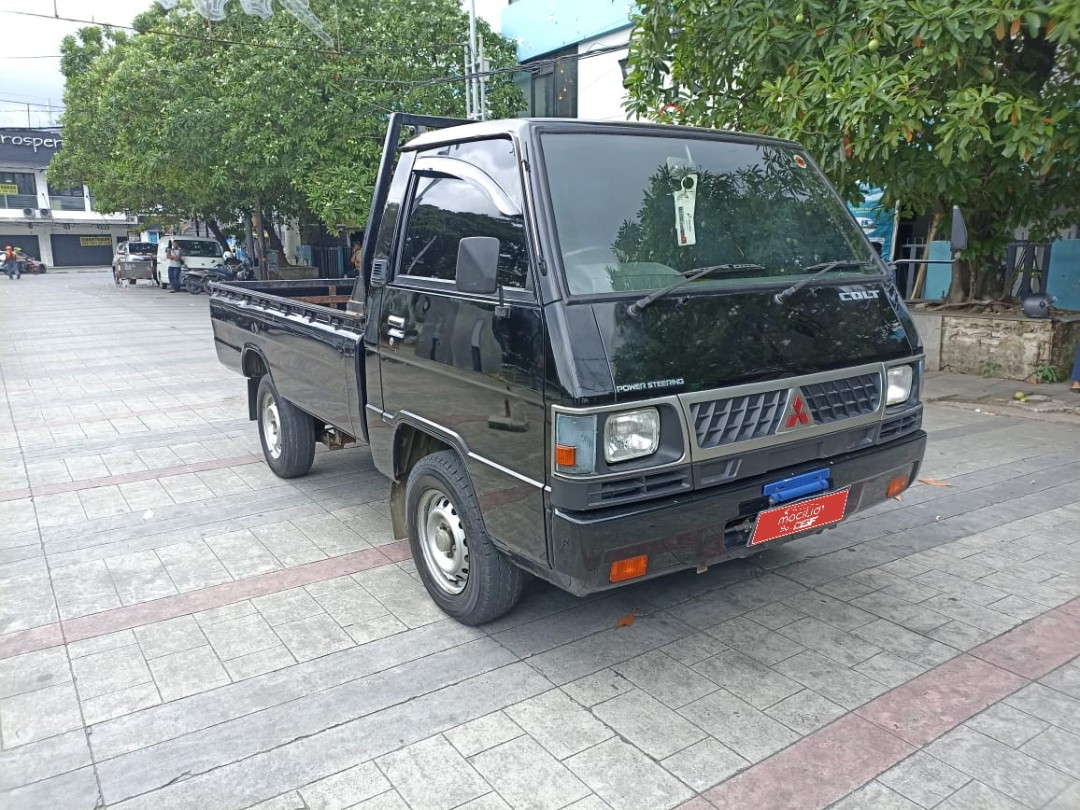 Mobil MITSUBISHI L300 2.5L PICK UP SOLAR MT 2021 - Mocil.id