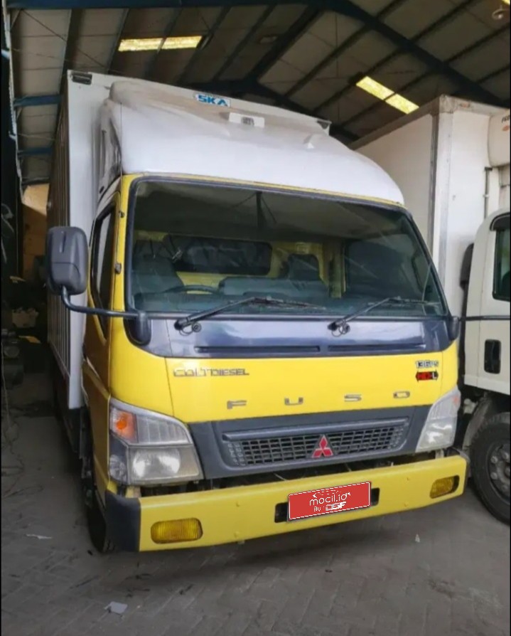 Mobil MITSUBISHI CANTER FE84G 136PS HDL BOX BESI 2020 - Mocil.id