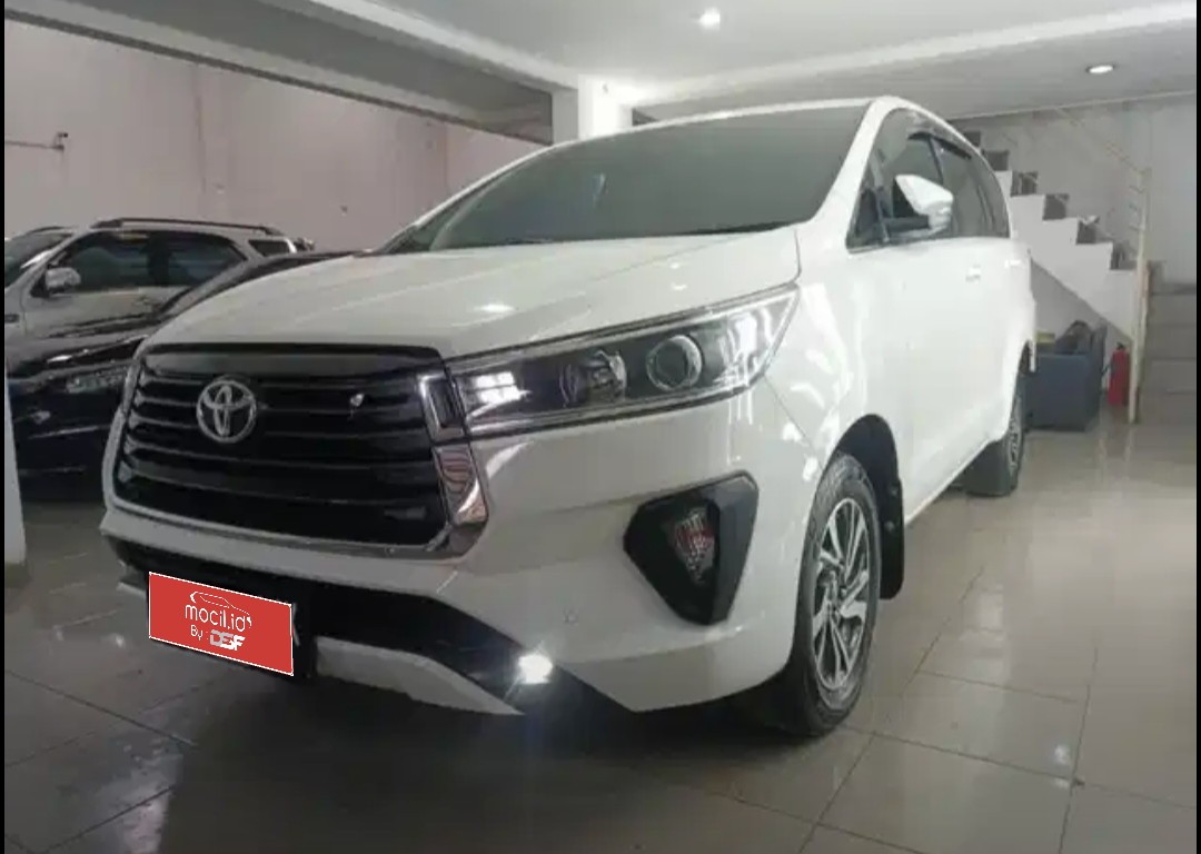 Mobil TOYOTA KIJANG INNOVA 2.4 V AT 2021 - Mocil.id