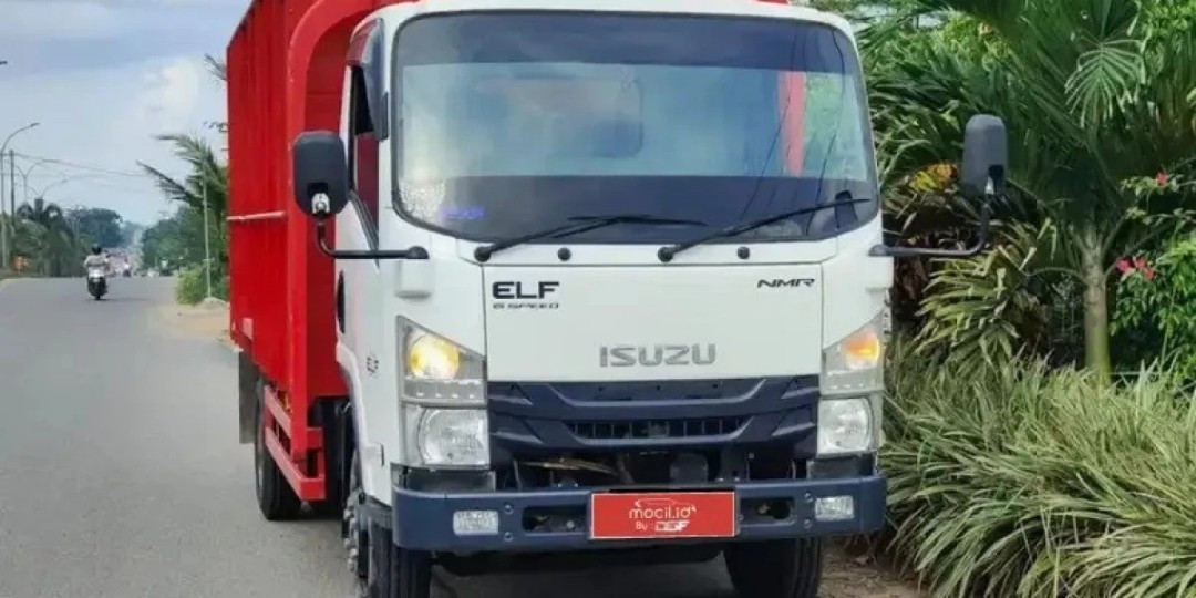 Mobil ISUZU ELF NMR 81 4.7L BAK KAYU MT 2022 - Mocil.id