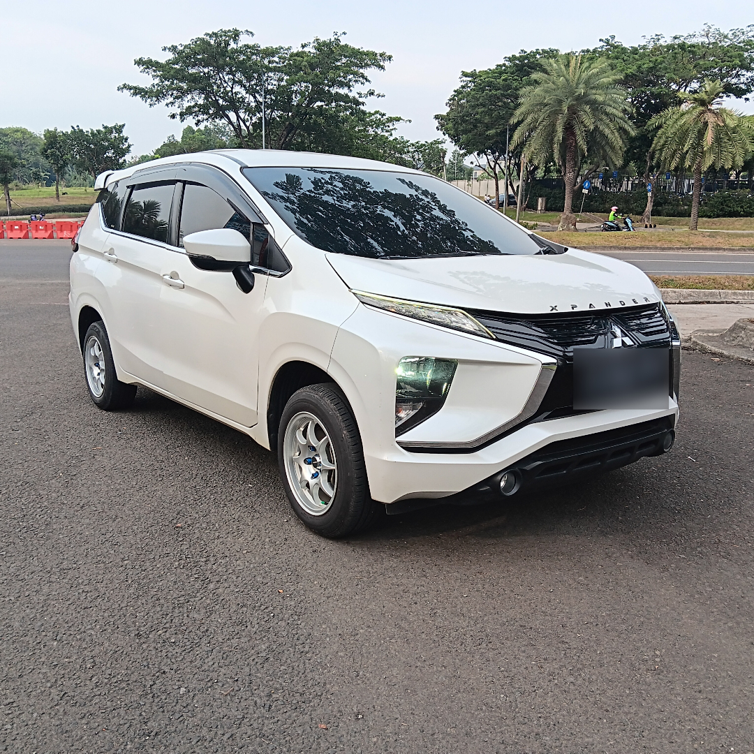Mobil MITSUBISHI XPANDER 1.5L GLX MT 2020 - Mocil.id