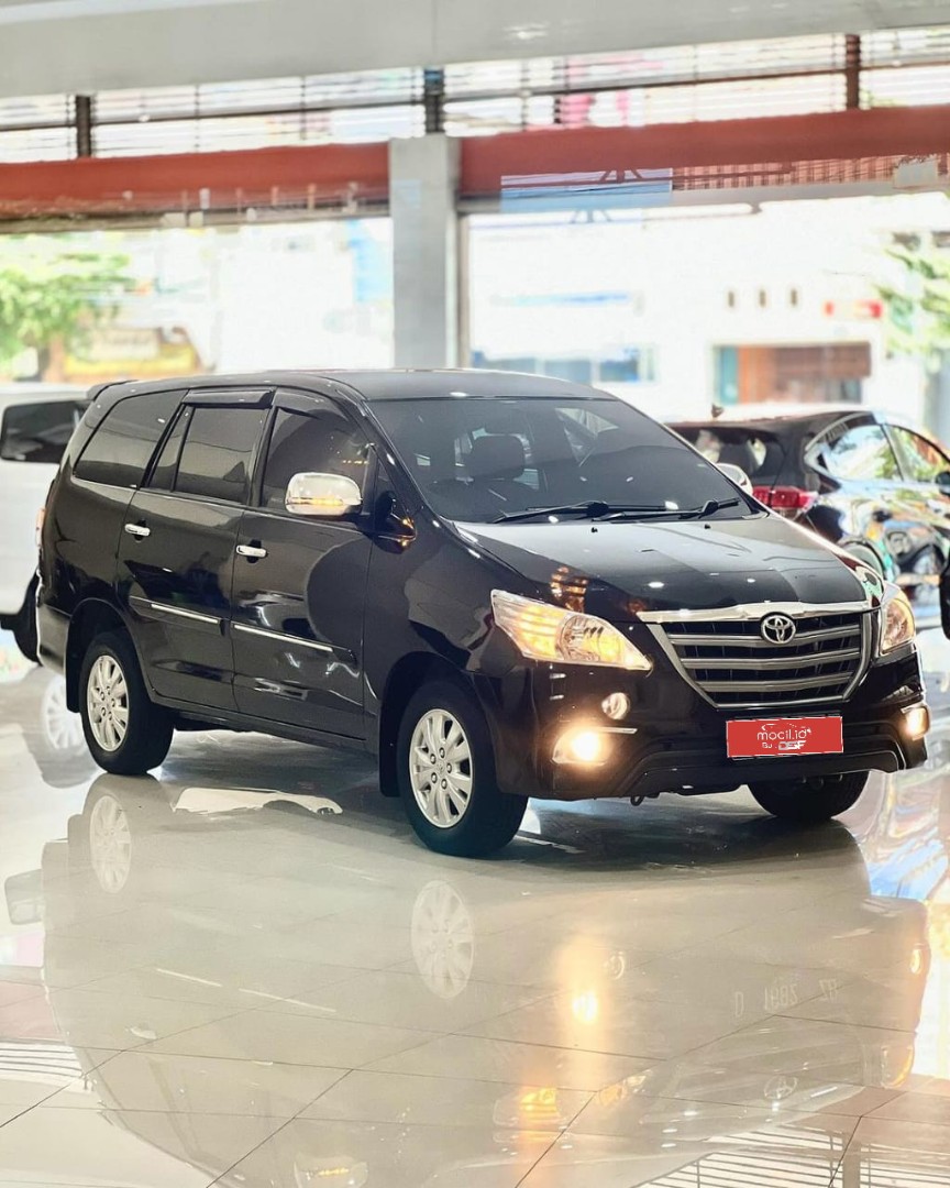 Mobil TOYOTA KIJANG INNOVA 2.0 E MT 2014 - Mocil.id