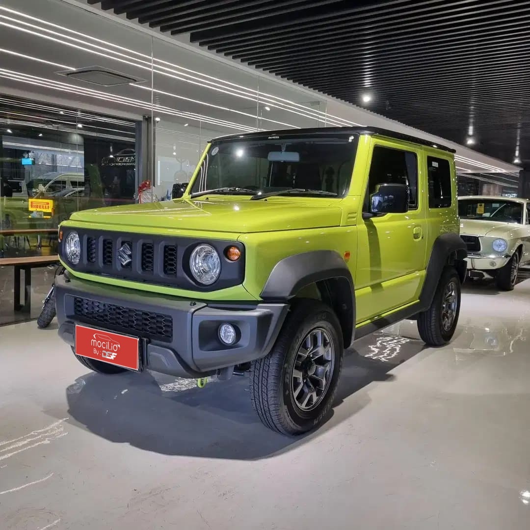 Mobil SUZUKI JIMNY JB 74 4X4 AT 2022 - Mocil.id