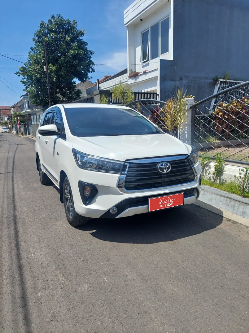 Mobil TOYOTA INNOVA REBORN 2.0 V LUX AT 2021 - Mocil.id