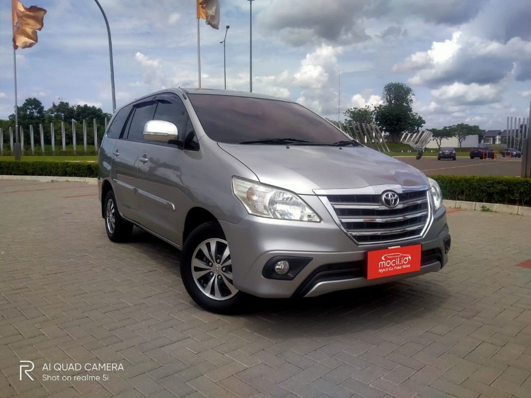 Mobil TOYOTA INNOVA 2.0L G BENSIN MT 2015 - Mocil.id