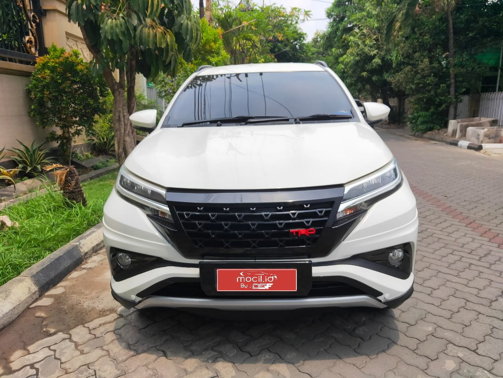 Mobil DAIHATSU TERIOS 1.5L R DELUXE AT 2018 - Mocil.id